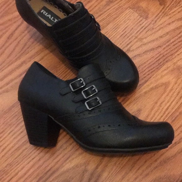 Rialto | Shoes | Booties | Poshmark